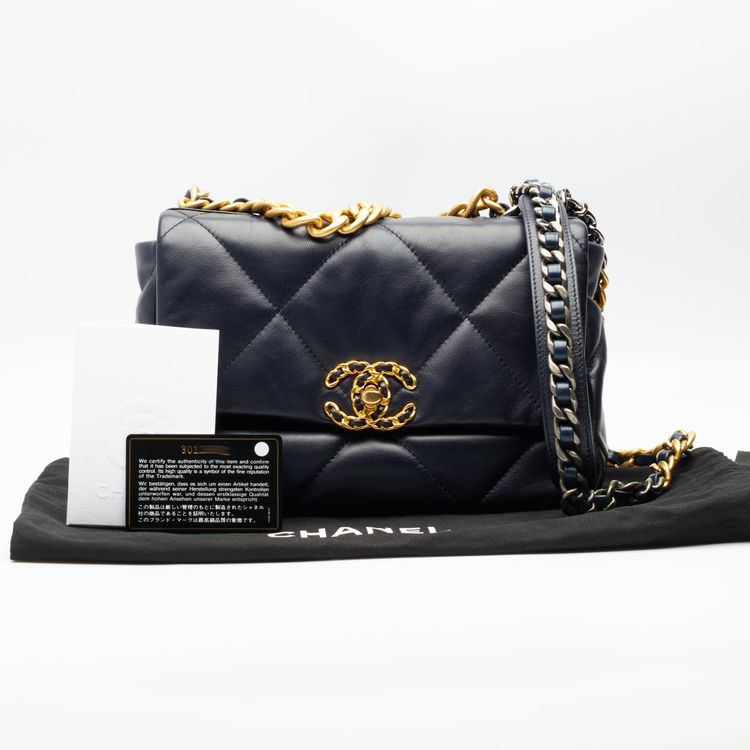Authentique Sac CHANEL 19 NEUF FULL SET (Neuf avec emballage d'origine ...