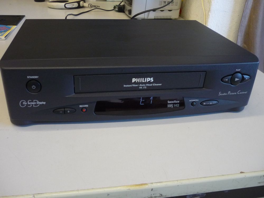 VHS Videorecorder - Philips VR 175 - Neuwertig | Kaufen auf Ricardo