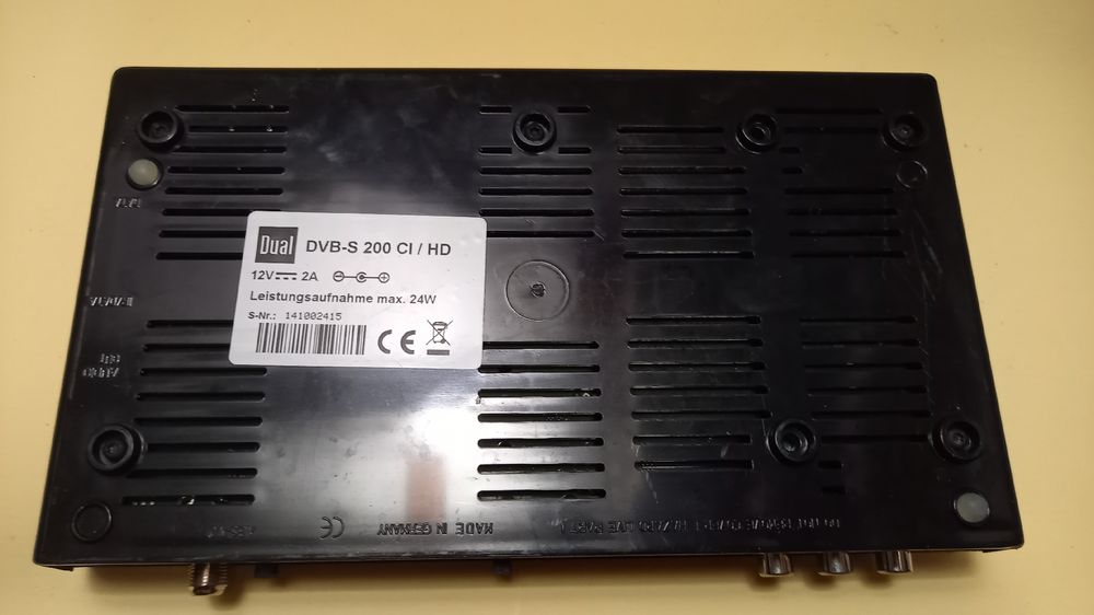 Dual DVB-S 200 CI/HD Sat Receiver (Gebraucht) in St. Gallen für CHF 10 – mit Lieferung auf ...