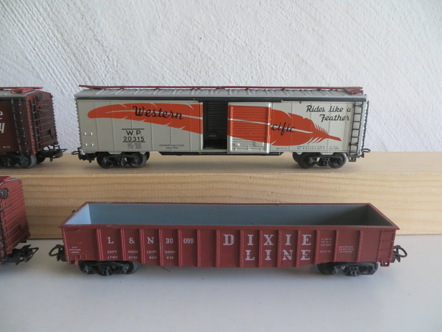 Märklin H0: Set mit 4 versch. US-Güterwagen, ohne OVP (Gebraucht) in St ...