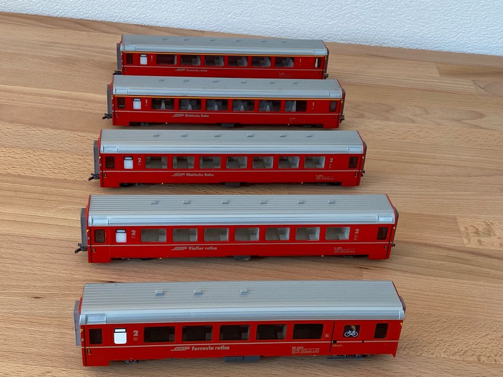 RhB D+R Set aus 5 neuen EW IV Wagen mit roter Farbgebung neu | Kaufen auf Ricardo
