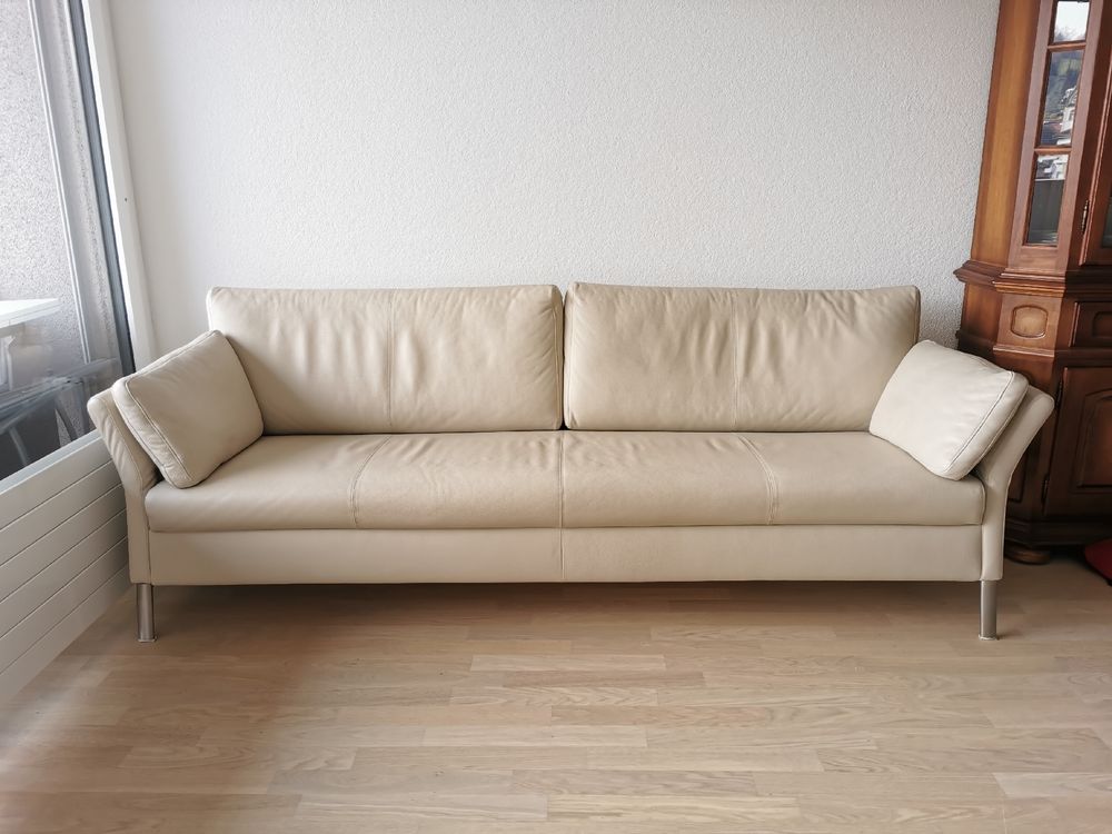 Elegantes Hc3b6ffner Sofa Leder Ebenbild