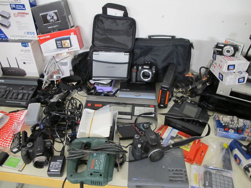 Restposten Elektro/Unterhaltungselektronik Lagerverkauf | Kaufen auf ...