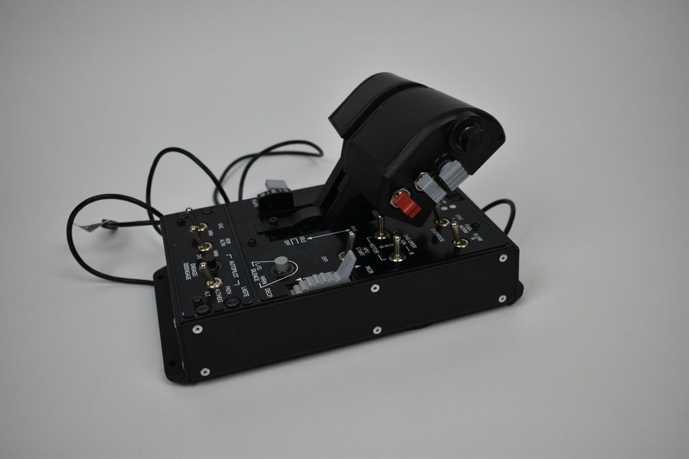 Thrustmaster Hotas Warthog USAF A-10C Throttle (Gebraucht) in ...