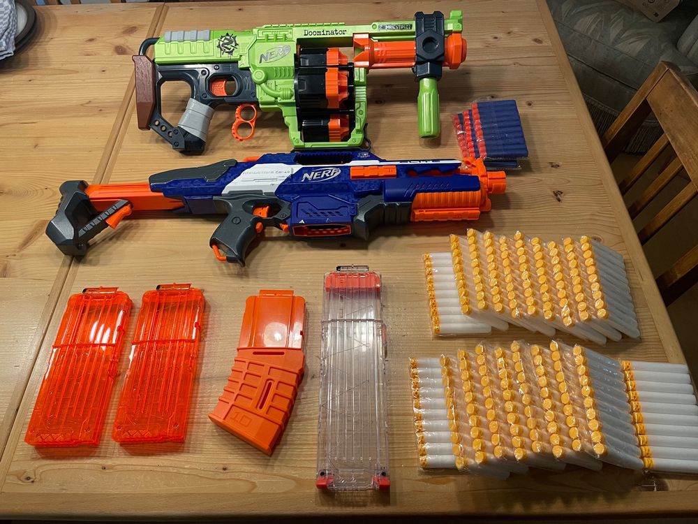 Diverse Nerfblaster mit Zubehör | Kaufen auf Ricardo