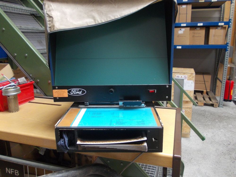 Ford Microfiche Lesegerät Minox Mikrofilmlesegrät | Kaufen auf Ricardo