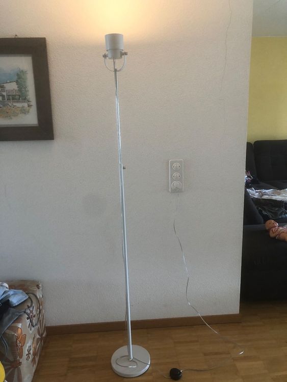 Stehlampe weiss LED (inkl. Philipps Hue white and color) (Gebraucht) in ...