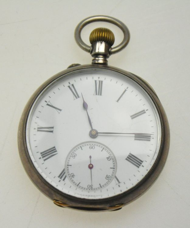 Antike Taschenuhr aus Silber, läuft (Gebraucht) in Wettingen für CHF 60 – mit Lieferung auf ...