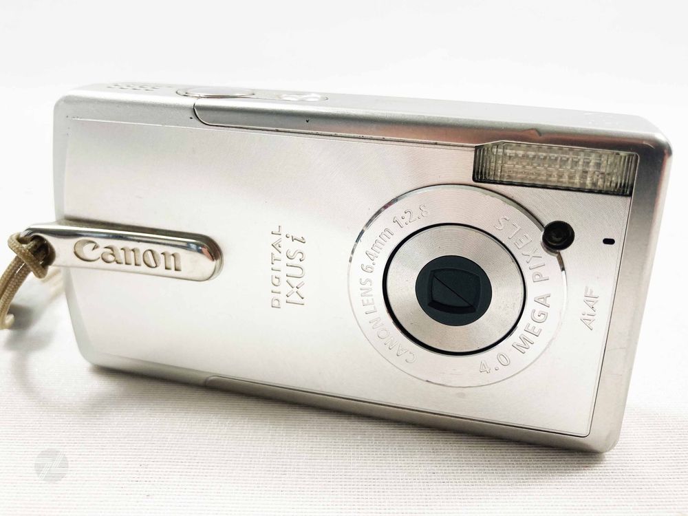 Canon Digital IXUS i Digitalkamera 4.0MP + Charger + SD-Card (Gebraucht ...