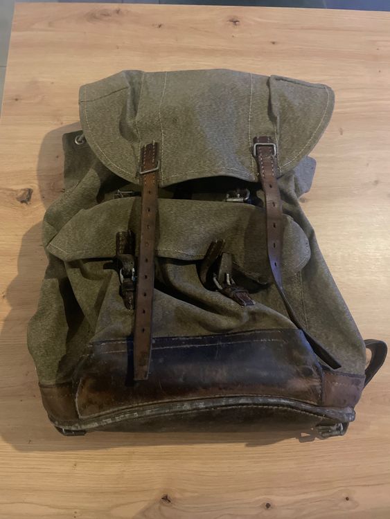 Sac à dos armé suisse (Gebraucht) in Courchapoix für CHF 30 – mit ...
