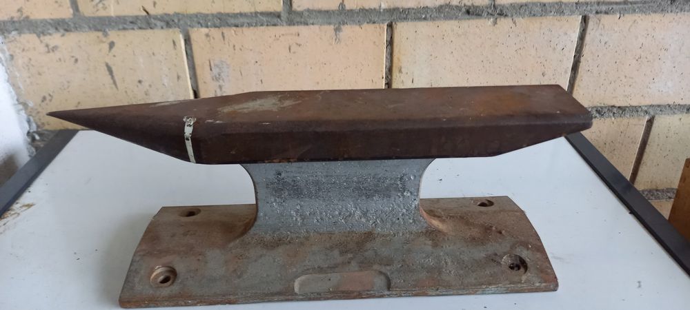 Schmide Amboss Stahl. Ca 12 KG. (Gebraucht) in Schönholzerswilen für ...