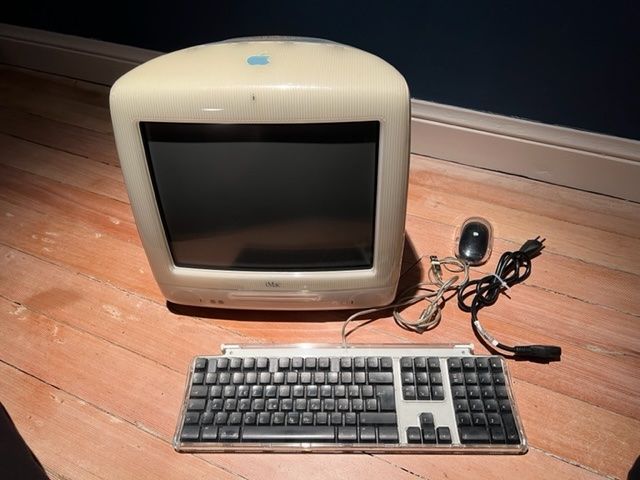 Apple IMAC Flower Power (Gebraucht) in Kreuzlingen für CHF 170 – nur ...