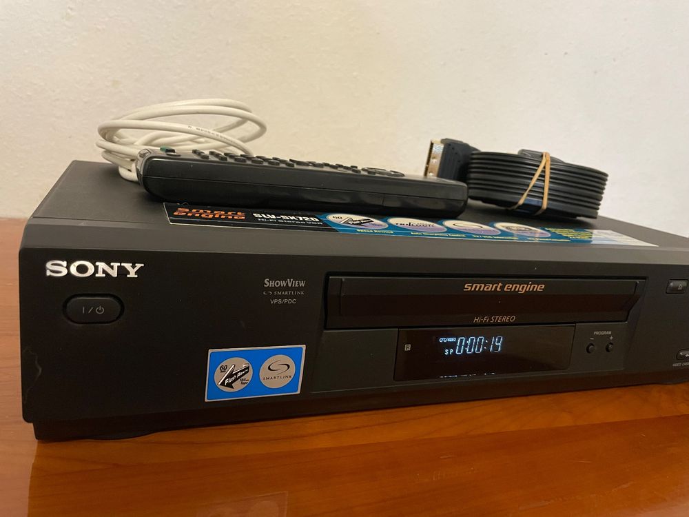 VHS Video Recorder Sony SLV-SX720 (Gebraucht) in Zürich für CHF 129 ...