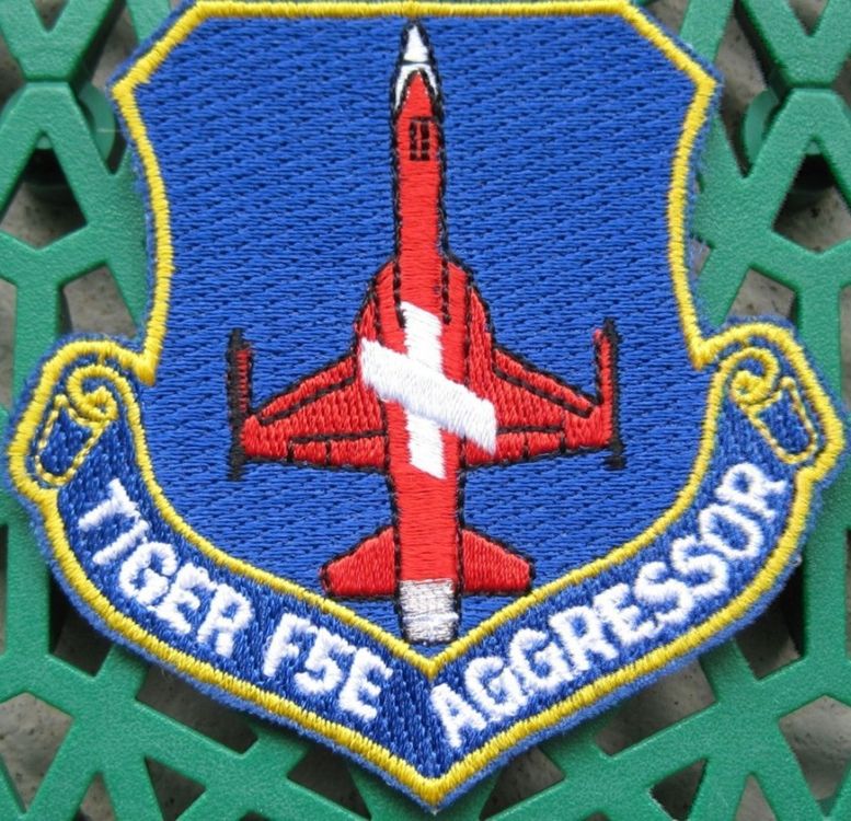 SWISS AIR FORCE PS Tiger F5E AGGRESSOR (Neu (gemäss Beschreibung)) in emmenbrücke für CHF 7.5 ...