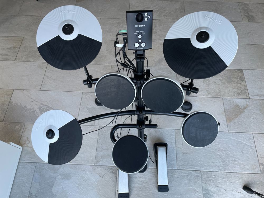 Roland V-Drum TD-1KV (Gebraucht) in Büttikon AG für CHF 215 – nur Abholung auf Ricardo kaufen