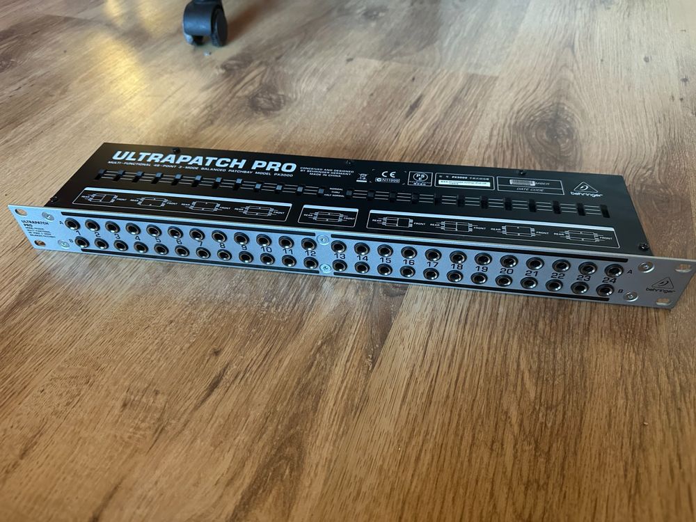 Patchbay Behringer Ultrapatch Pro 24 points état neuf (D'occasion) à ...