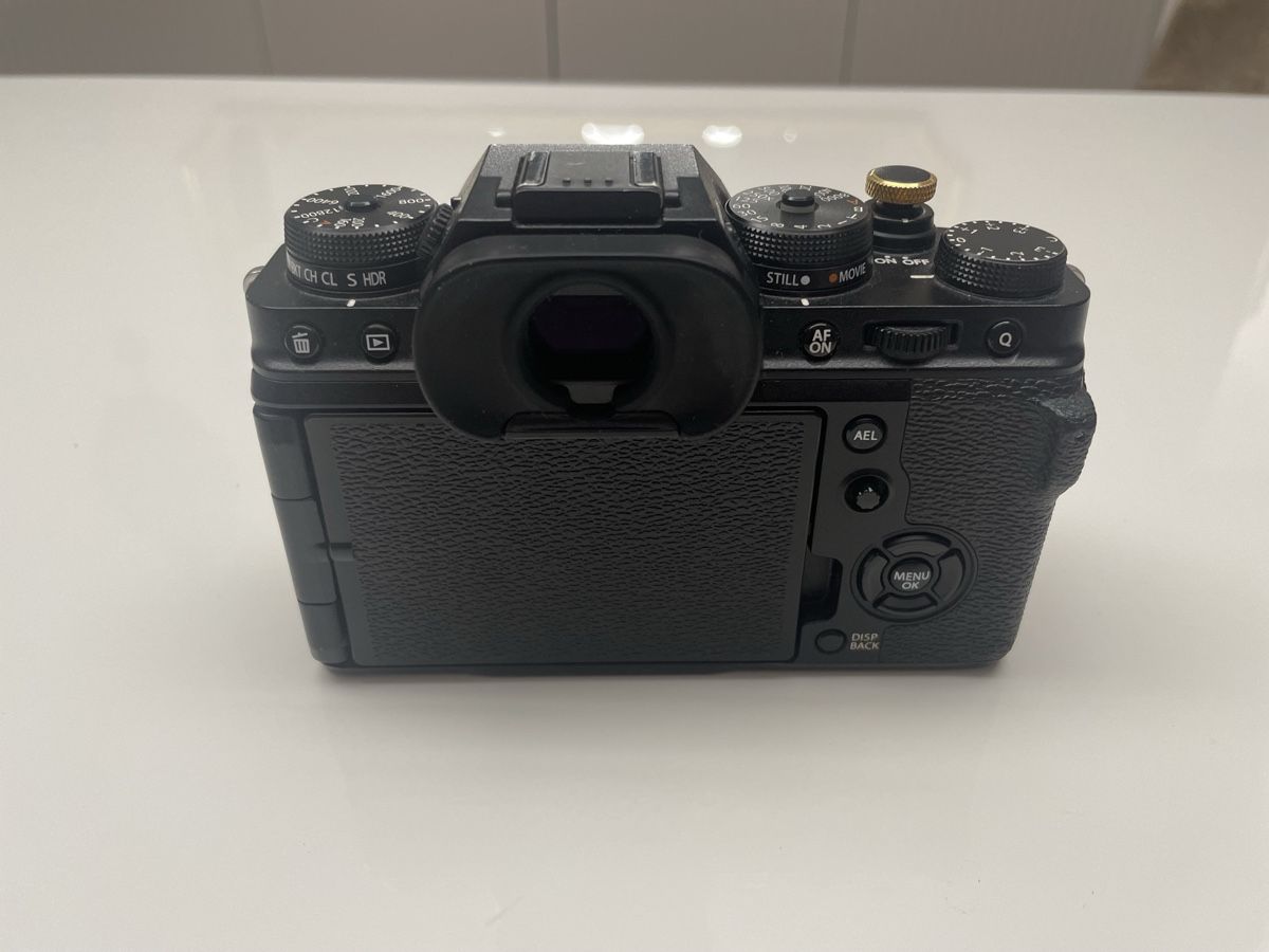Appareil Photo Camera Fujifilm X-T4 Fuji Xt4 5 Batteries (Gebraucht) in ...