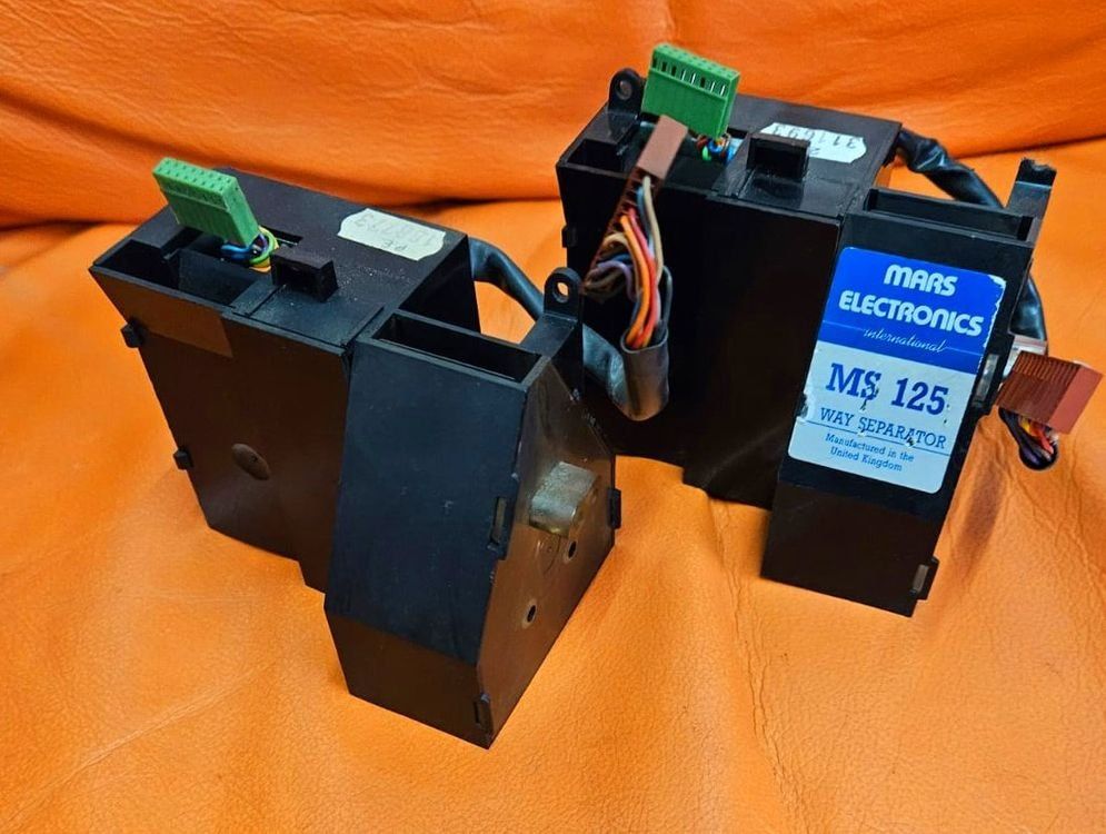 Seperator (2 Stk) zu Münzprüfer (Mars Electronics) (Gebraucht) in Schaffhausen für CHF 15 – nur ...