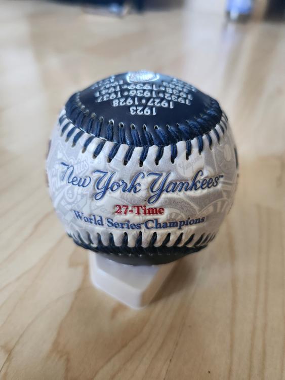 New York Yankees 27 Weltmeisterschaften Gedenk-Baseball - Ra (Gebraucht ...