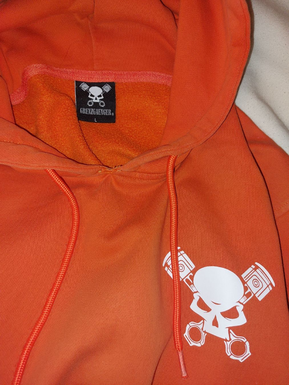 Grenzgänger Pullover, Grösse L (Gebraucht) in Ostermundigen für CHF 15 – mit Lieferung auf ...