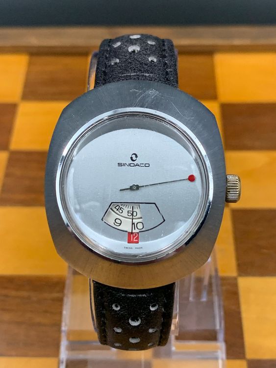 Montre Sindaco 7010A "Digital" à guichet, mécanique, UFO | Kaufen auf ...