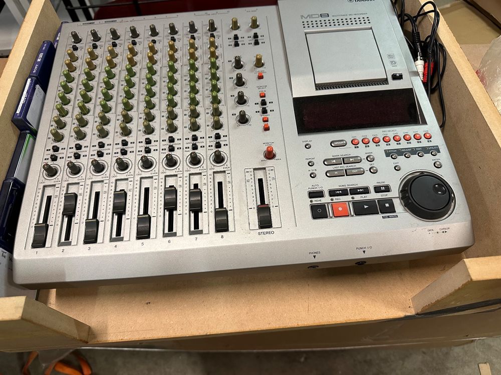 Yamaha MD8 – table de mixage/enregistreur (D'occasion) à Lausanne pour ...