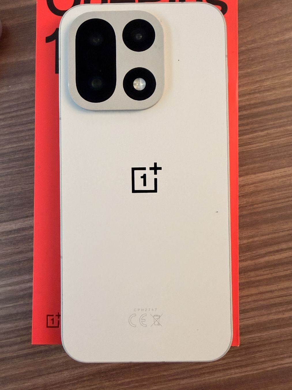 OnePlus 15 512 GB, Sandstorm, 6.78", Dual SIM, 5G (Neu (gemäss ...