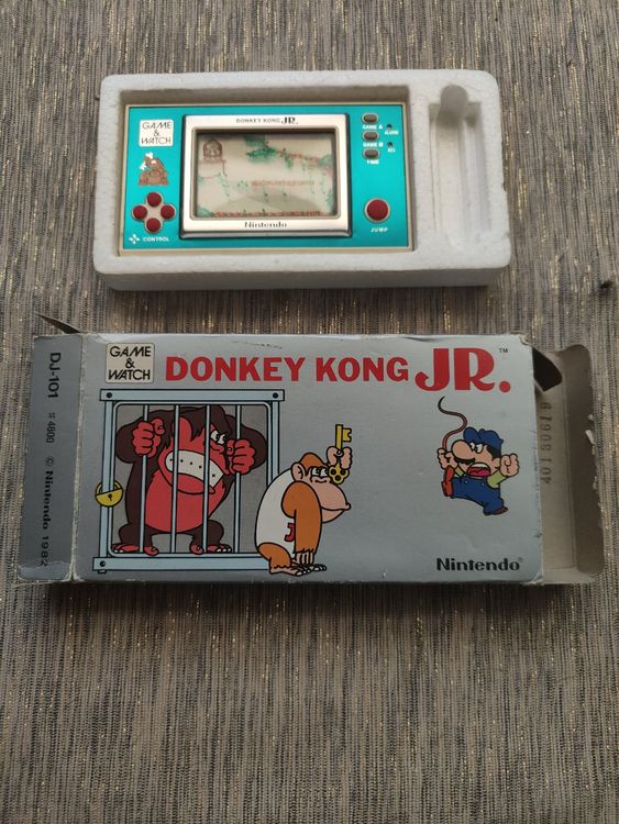 Donkey Kong JR. Game & Watch Nintendo - Great condition!! (D'occasion) à Châtelaine pour CHF 199 ...