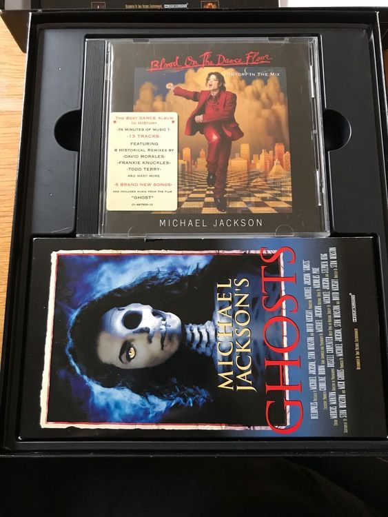 Michael Jackson Coffret GHOST (2 CD + VHS Collector) (Gebraucht) in Vevey für CHF 26 – mit ...