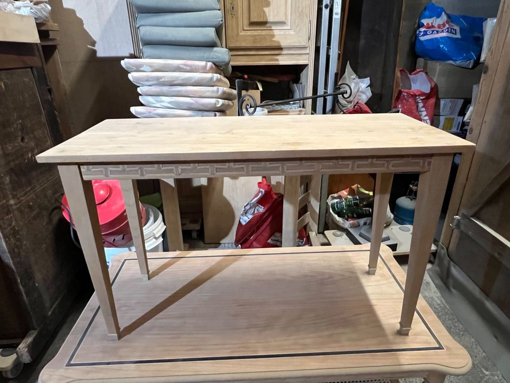 ART 987-D Table d'appoint marquetée sablé (D'occasion) à Pont-La-Ville ...