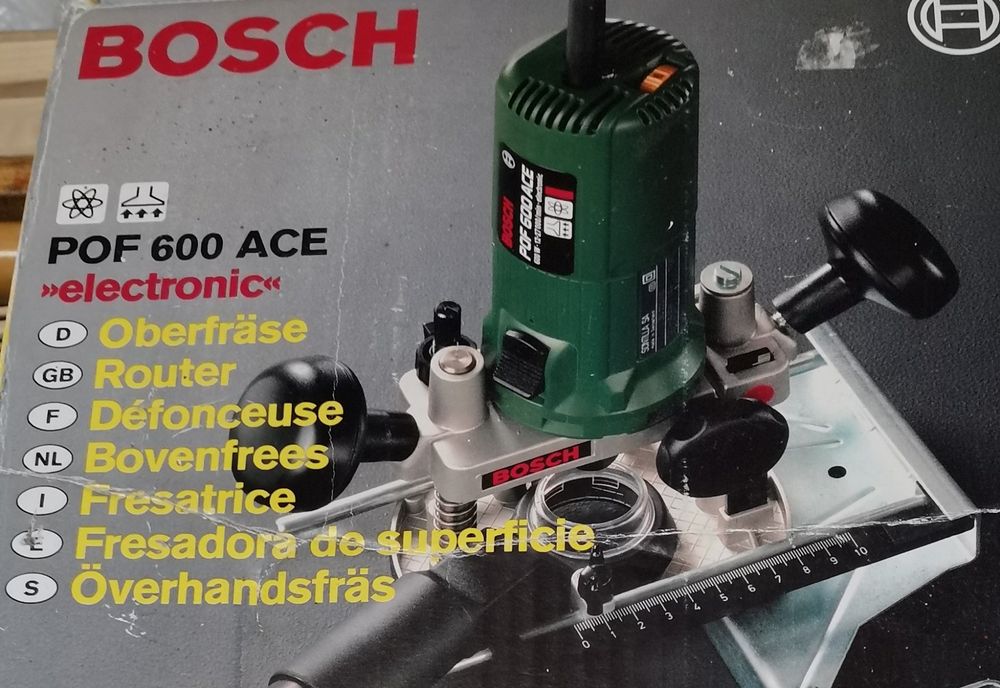 Oberfräser Bosch POF 600 ACE "electronic" inkl. div. Fräsen | Kaufen ...