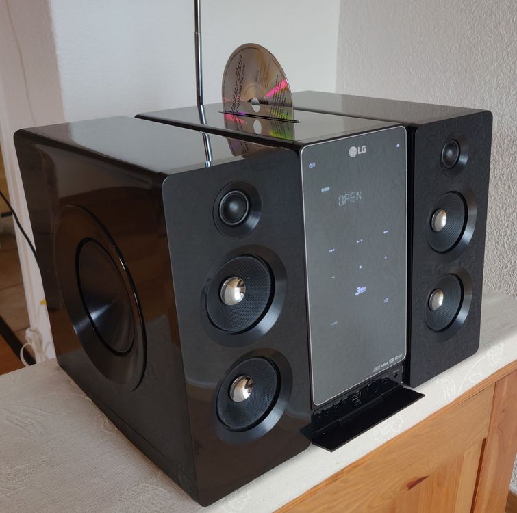 LG DVD DAB Micro HiFi-System DM2740DAB - Bluetooth (Gebraucht) in ...