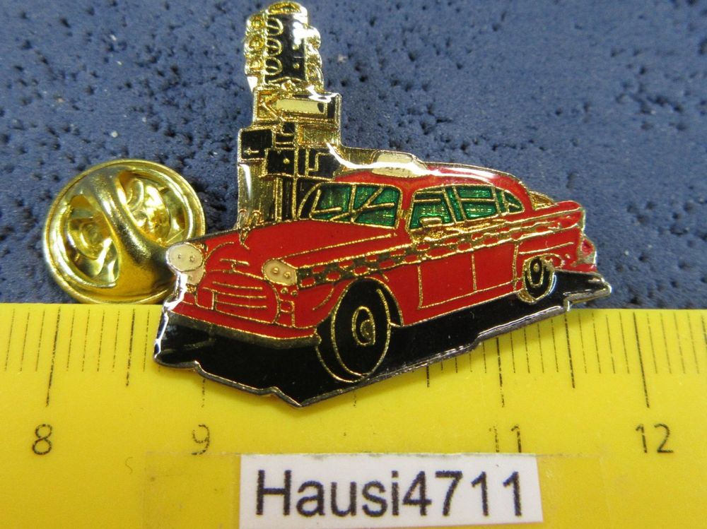 AUTO-PIN USA CHECKER TAXI AN AMPEL NY | Kaufen auf Ricardo