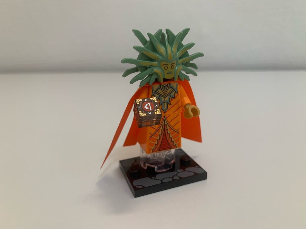 LEGO Minifigur CMF Dungeons & Dragons Lady of Pain (Neu (gemäss ...