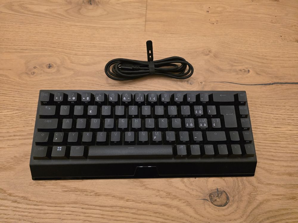 razer blackwidow V3 mini hyperspeed (Gebraucht) in Remetschwil für CHF ...