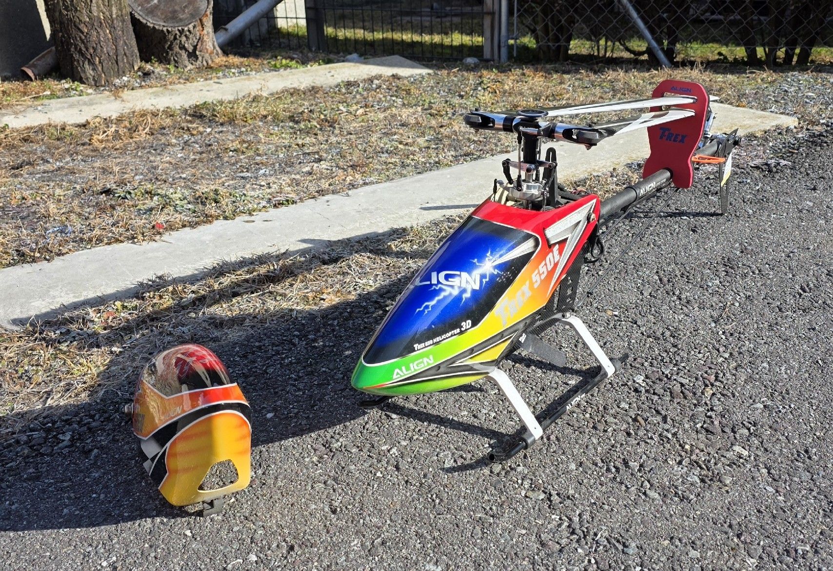 hélicoptère rc Trex 550 (D'occasion) à Saxon pour CHF 250 – retrait ...