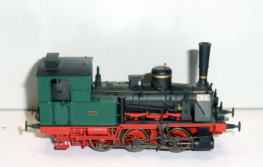 Trix 22767 T3 Museumdampflok FVS H0 DEFEKT (Defekt) in Novazzano für ...