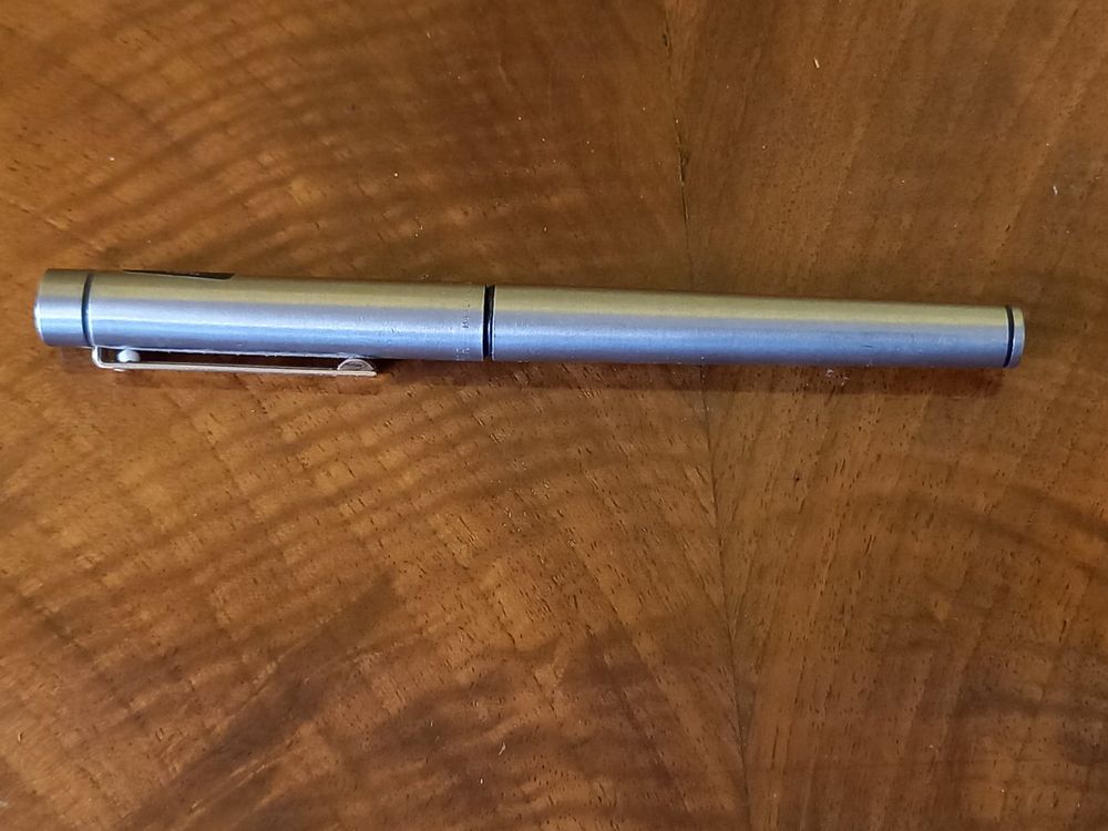 1 plume à réservoir de marque Sheaffer, bec or 14 ct | Kaufen auf Ricardo