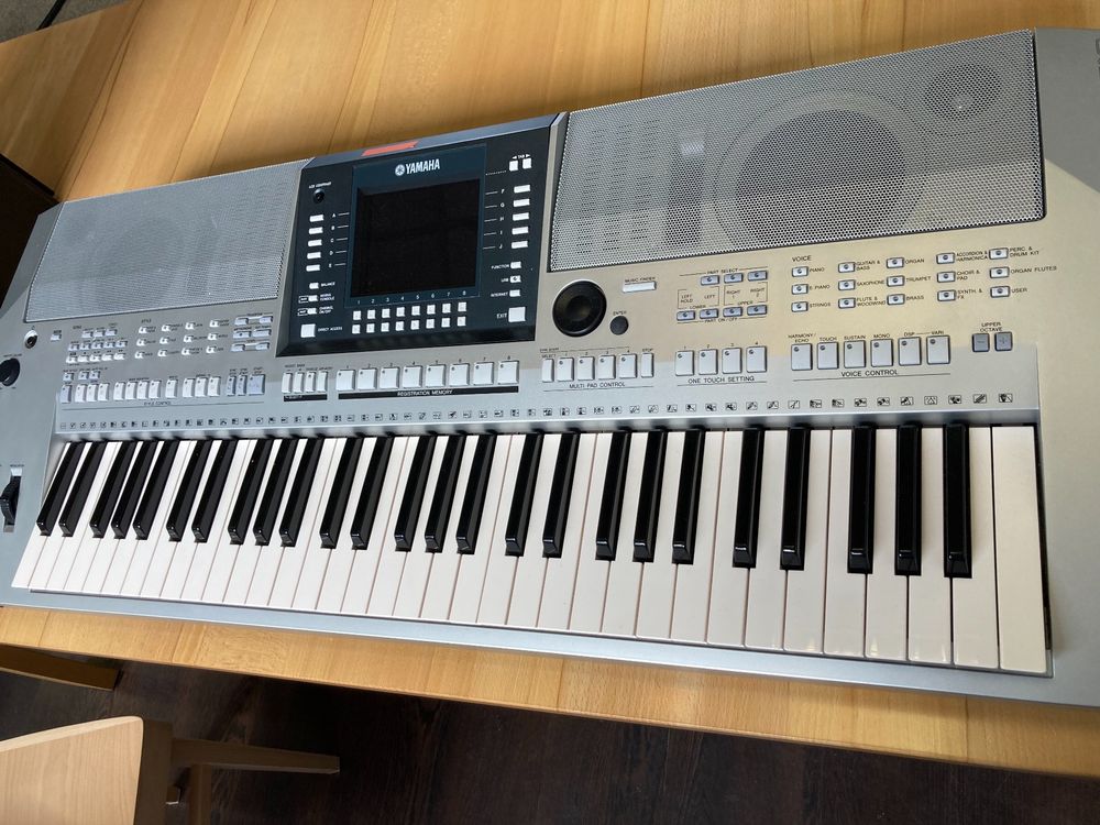 Yamaha PSR-S710 E-Piano | Kaufen auf Ricardo