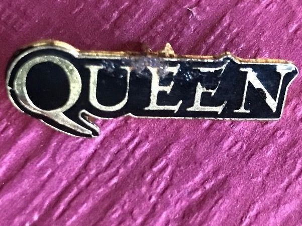 Queen Pin (Gebraucht) in Itingen für CHF 10 – mit Lieferung auf Ricardo ...