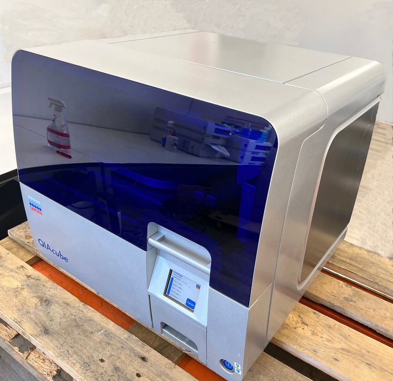Qiagen QIAcube DNA RNA Purification System (Gebraucht) in Niederdorf ...