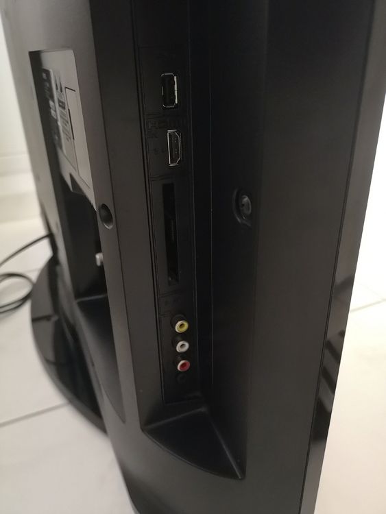 Sony KDL-32BX400 LCD Digital Colour TV 32" (Gebraucht) in Rothrist für ...