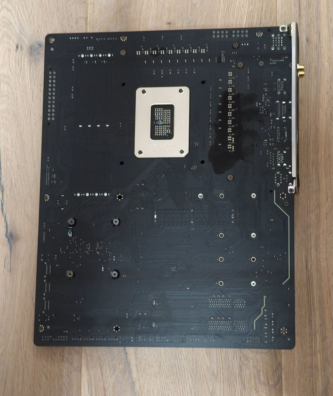 Gigabyte Z790 AORUS ELITE AX inkl. Thermal Grizzly CPU Frame (Gebraucht ...