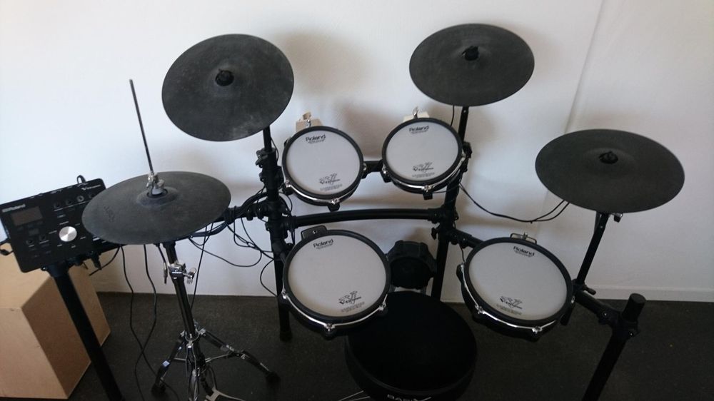 Roland TD-25 V-Drums Kit | Kaufen auf Ricardo