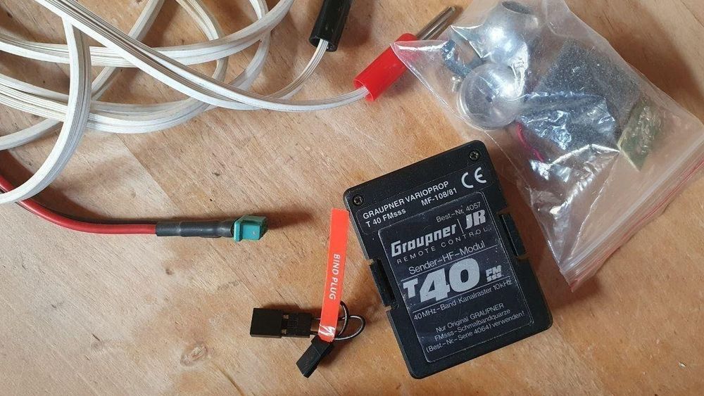 Sender Graupner MC 24 mit Spektrum Umbau (Gebraucht) in Pany für CHF ...