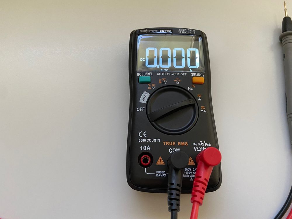 Multimeter mit Messspitzen (Gebraucht) in Langnau am Albis für CHF 31 ...