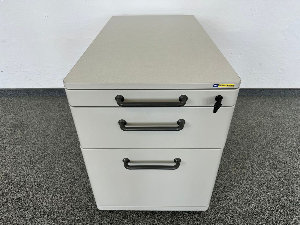 Steelcase Tenaro Roll-Korpus (Gebraucht) in Schönenwerd für CHF 149 ...