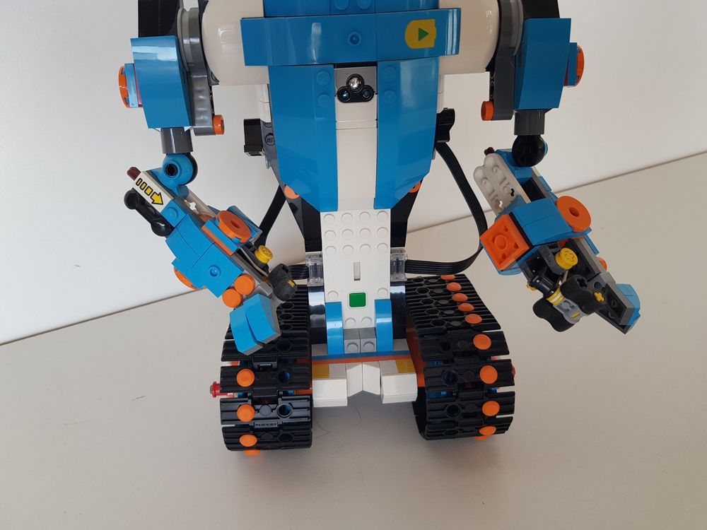 Lego Boost 17101 - Programmierbares Robot Toolbox Set | Kaufen auf Ricardo