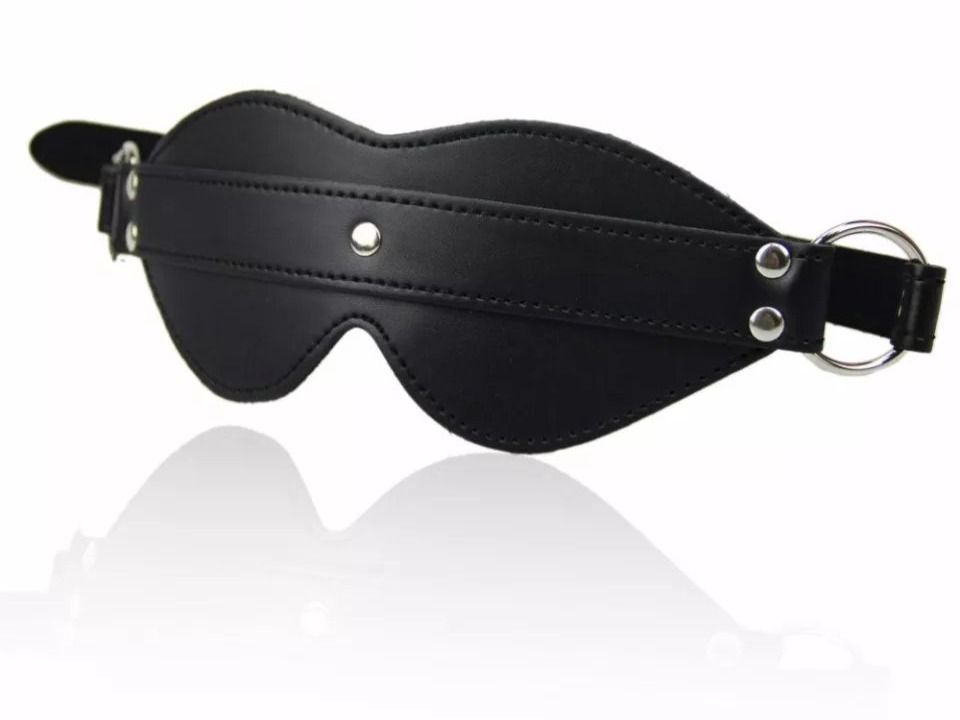 BDSM Augenbinde Leder (Neu und originalverpackt) in für CHF 2 – mit ...