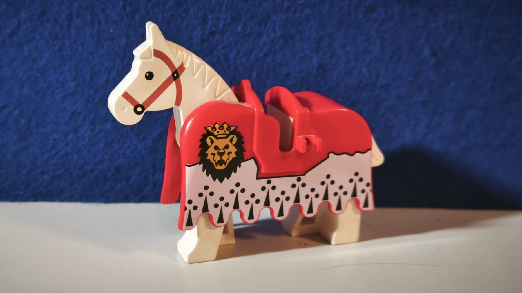 Lego Castle, Pferd mit Umhang aus 6090 Royal Knight's Castle (Gebraucht ...